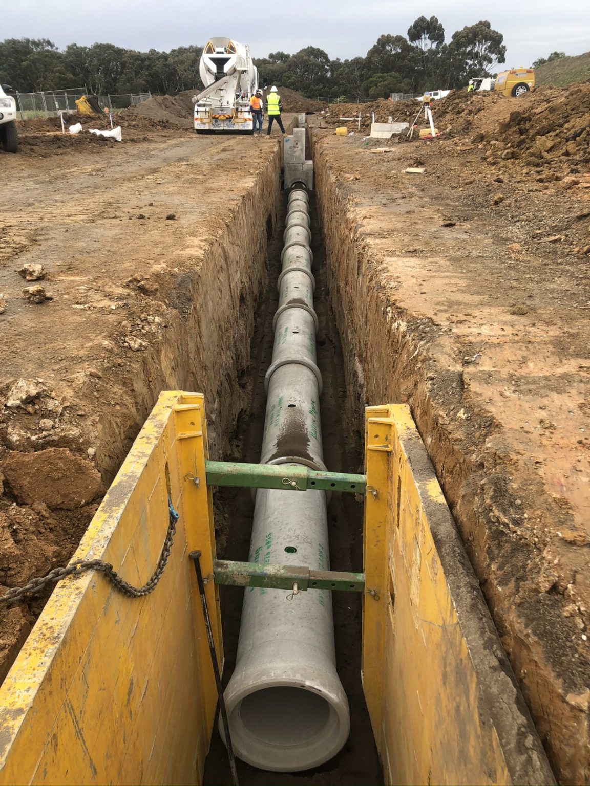 AUSWIDE PLUMBING INSTALL STORMWATER FOR NEW SUBDIVISION IN ARMSTRONG ...